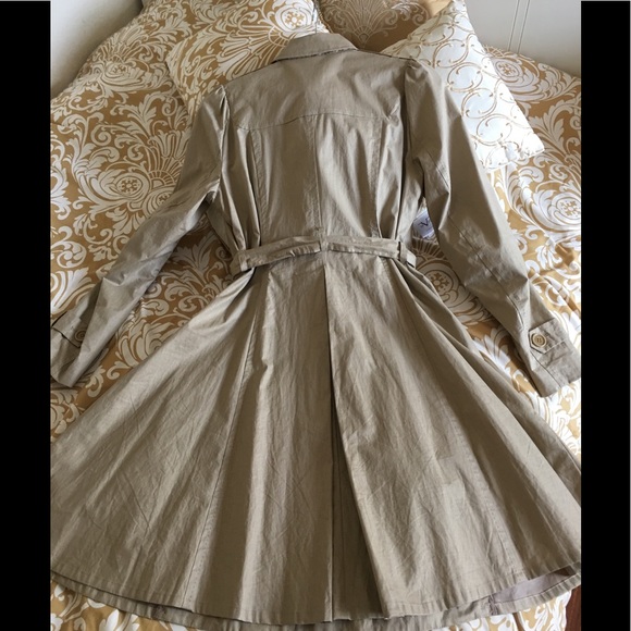 Max Studio | Jackets & Coats | Max Studios Trench Coat | Poshmark